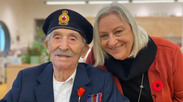 Oldest living veteran in Canada honoured at 110 years old | Radio-Canada.ca