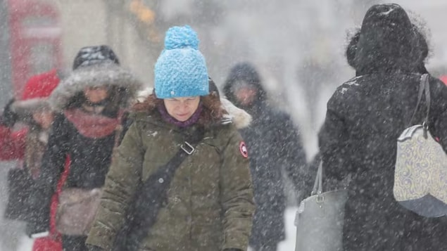 Snowfall warning issued for Toronto Friday: Environment Canada | Radio ...
