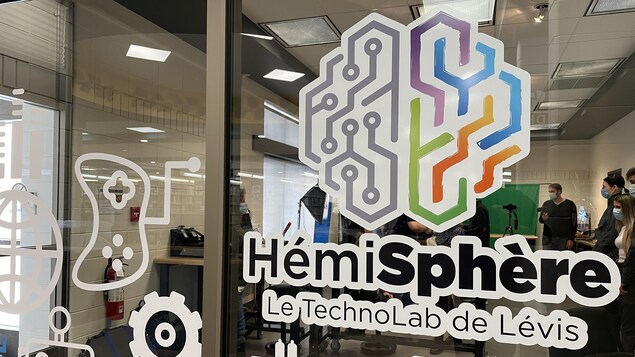 La Ville de Lévis dévoile son TechnoLab | Info | Radio-Canada