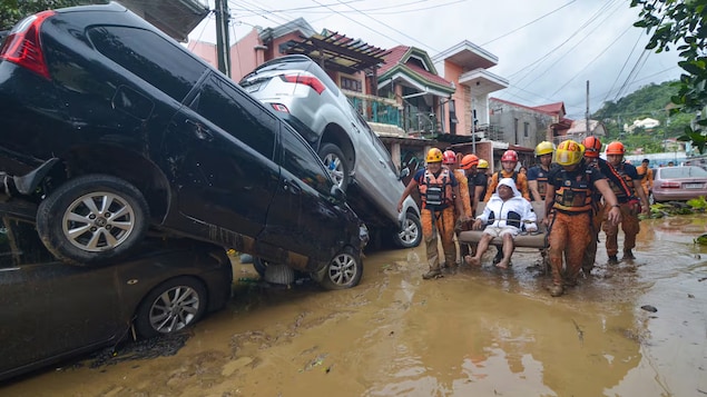 Pilipinas nagdeklara ng state of emergency, 114 patay sa Typhoon ...