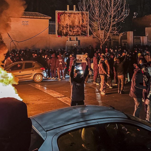 La pression monte sur le régime iranien | Brève | Radio-Canada