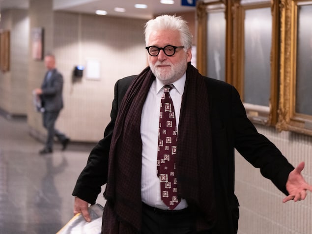 Témoignage choc de Julie Snyder au procès de Gilbert Rozon | Brève ...