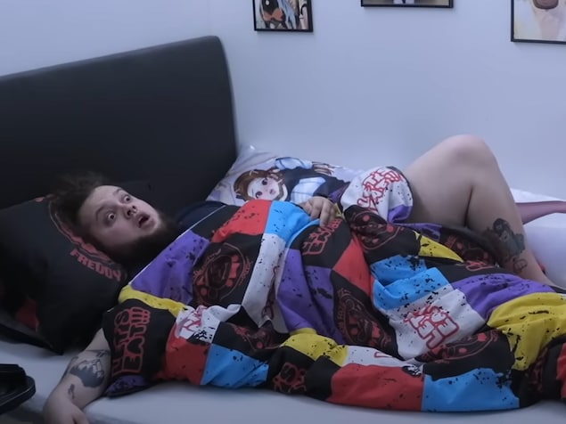 Le « sleep streaming » : s’enrichir en dormant | Brève | Radio-Canada