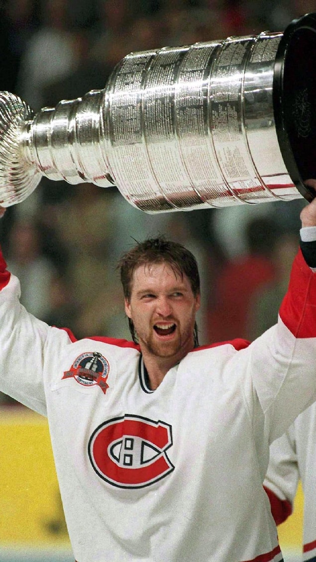 Le Canadien gâche le grand retour de Patrick Roy à Montréal | Brève | Radio-Canada