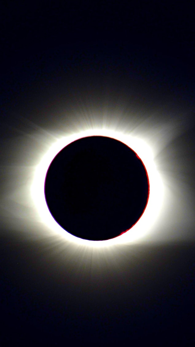 Où aller pour bien voir l’éclipse totale du Soleil le 8 avril | Brève ...
