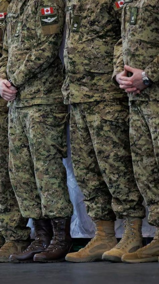 Voici les hausses de salaire prévues pour les militaires | Brève ...