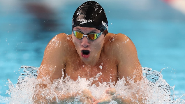 Canadian swimmer Nicholas Bennett wins 200m IM, claiming his 2nd gold ...
