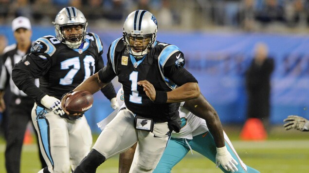 Les Panthers intraitables contre les Dolphins | Radio-Canada
