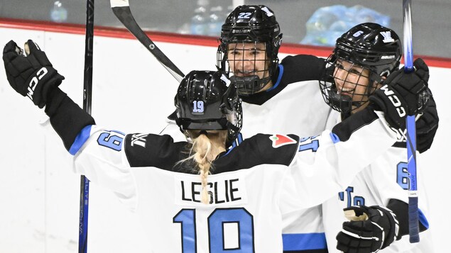 Marie-Philip Poulin a tout tenté, mais Toronto s’impose en tirs de ...