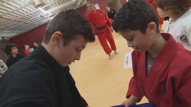 « Héros du sport » : deux frères d'Ottawa aux grandes ambitions en arts ...