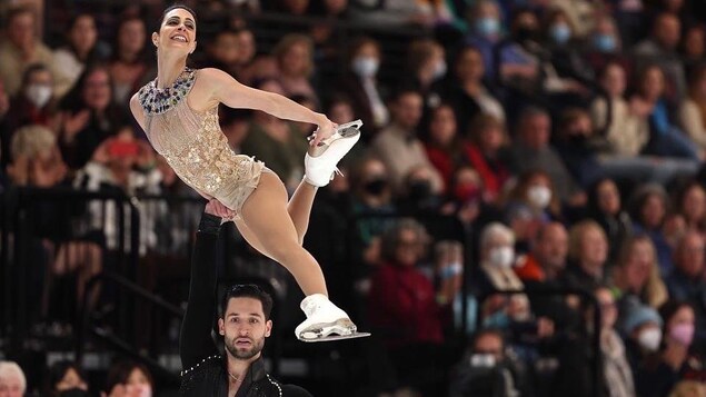 Deanna Stellato-Dudek et Maxime Deschamps 2es à Skate America | Radio ...