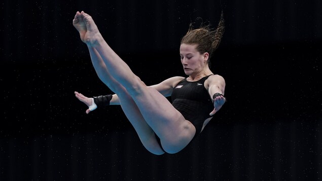 Caeli McKay remporte le bronze au 10 m à Tokyo | Radio-Canada