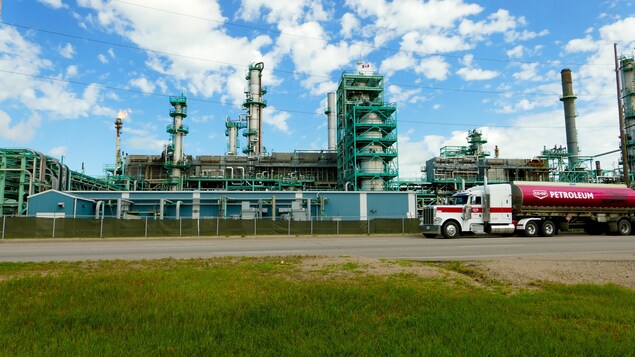 La Ville de Regina poursuit la raffinerie Co-op pour 4,5 M$ | Radio ...