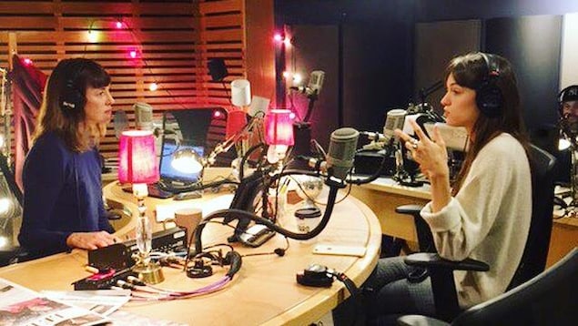 Entrevue avec Charlotte Cardin | Radio-Canada