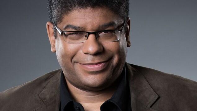 Stanley Péan s'entretient avec John Roney et Tevet Sela | Radio-Canada