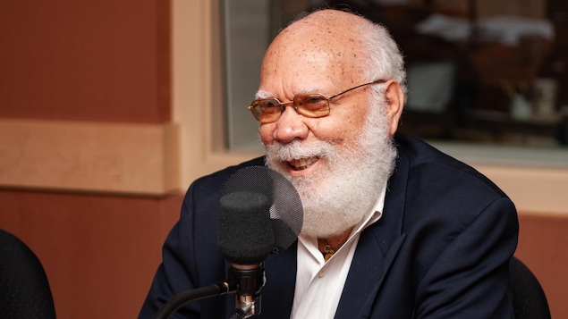 L’écrivain et poète haïtien Frankétienne s’éteint à 88 ans | Radio ...