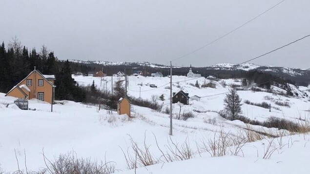 Début de l’évaluation de la qualité de l’eau à Magpie | Radio-Canada.ca