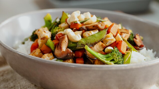 Sauté de tempeh aux légumes | 5 chefs dans ma cuisine