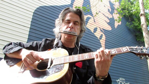 Richard Séguin souligne 40 ans de carrière | Info | Radio-Canada