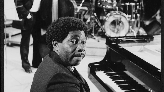 Les 90 ans d’Oliver Jones célébrés sur ICI Musique | Radio-Canada