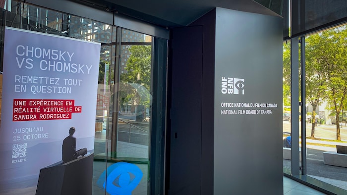 [Reportaje] CHOM5KY vs. CHOMSKY: una conversación necesaria sobre la IA | Radio-Canada.ca