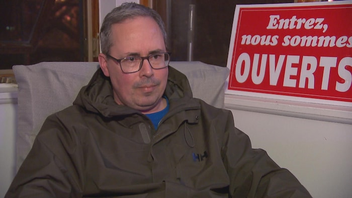 Un ex-itinérant offre « L’Abri » aux jeunes de la rue | Radio-Canada