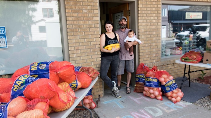 Comment acheter des produits locaux sans dépasser son budget? | Radio ...