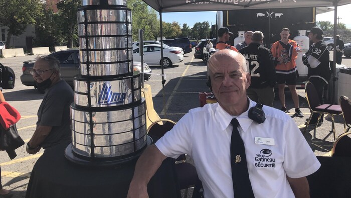 Gatineau fait son dernier au revoir au Centre Robert-Guertin | Radio-Canada