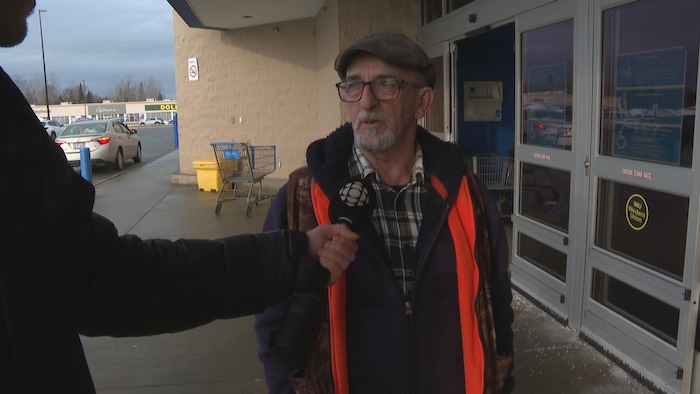 Nouveau transporteur à l’aéroport de Bathurst : « la balle est dans ...
