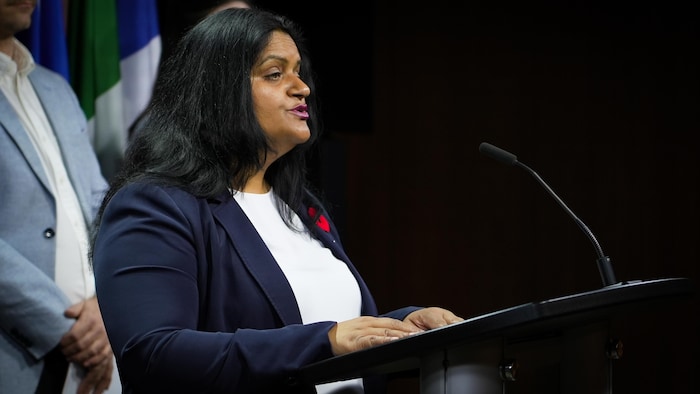 Ottawa veut recouvrer sans droit des sommes versées par Phénix, selon ...