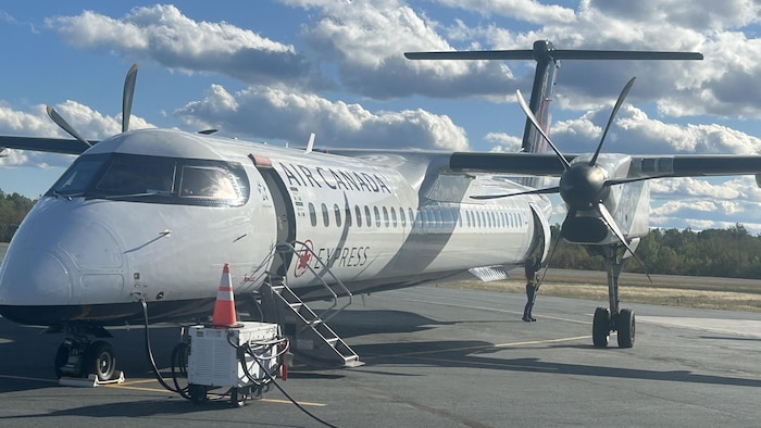 Propair atterrit à Bathurst | Radio-Canada