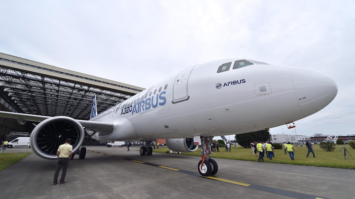 Le transporteur indien IndiGo achète 300 avions à Airbus | Radio-Canada