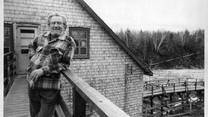 La passion au bout des doigts d’Albert Rousseau | Radio-Canada