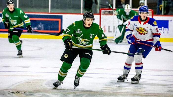 Les Foreurs échangent Alexandre Doucet à Halifax | Radio-Canada