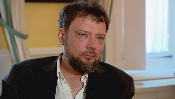 Le fédéral entend verser 900 M$ aux victimes d'inconduites sexuelles ...