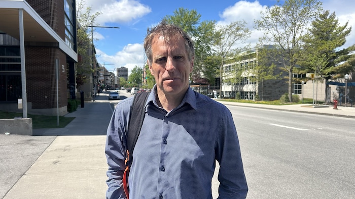 Plaintes au RTC : le CRE soupçonne une baisse de service | Radio-Canada