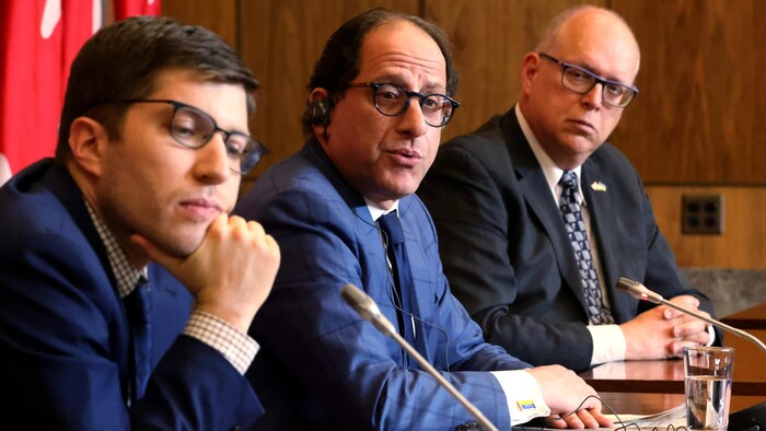 Des élus fédéraux veulent plus de transparence sur l’impact des ...