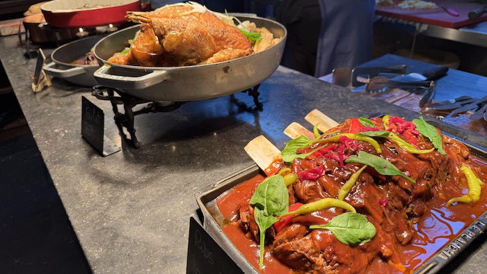 Les buffets gastronomiques parisiens, un succès à volonté? | Radio-Canada