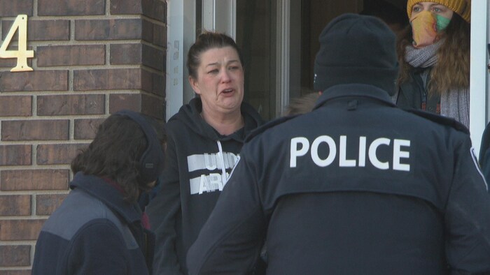 La communauté vient en aide à une proche aidante d'Ottawa évincée de ...