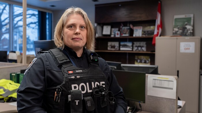 Remorqueuses illégales : la police d’Ottawa serre la vis aux ...