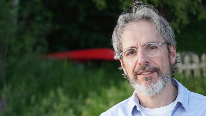 Des riverains déterminés à protéger la santé du lac du Portage | Radio ...