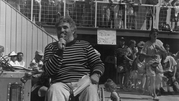 40 ans de rencontres entre artistes, touristes et commerçants à ...