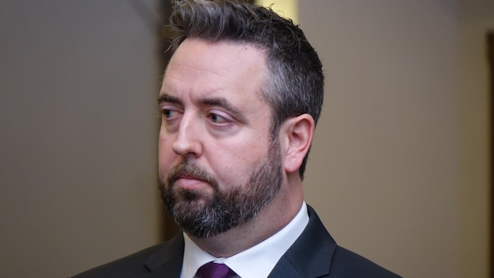 Andrew Parsons se retire de la scène politique de T.-N.-L. plus tôt que ...