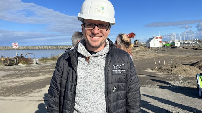 Une première pelletée de terre au marché public de la Matanie | Radio ...