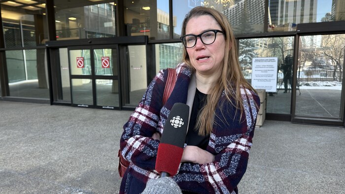 La Ville d’Edmonton conteste le droit d’un organisme de défendre les ...