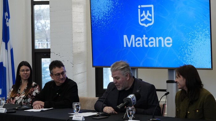 Cure de jouvence pour les piscines de Matane et des Îles | Radio-Canada