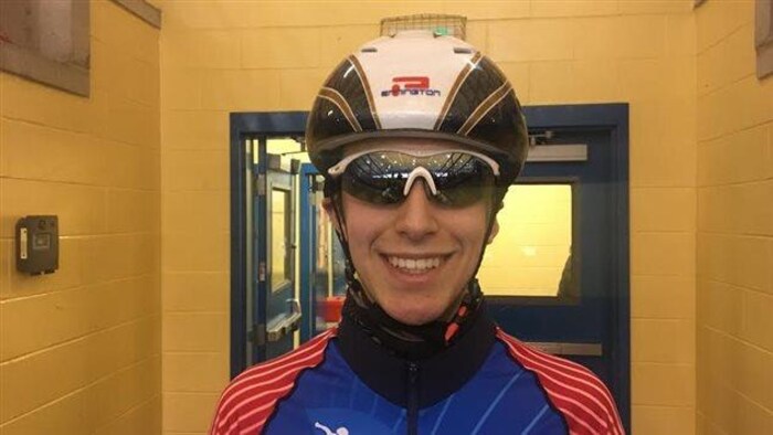 Un jeune acadien de la péninsule excelle en patinage de vitesse | Radio ...