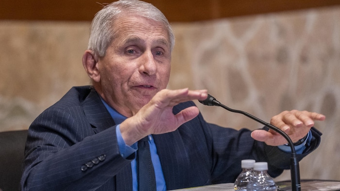 L’immunologue américain Anthony Fauci quittera ses fonctions en ...