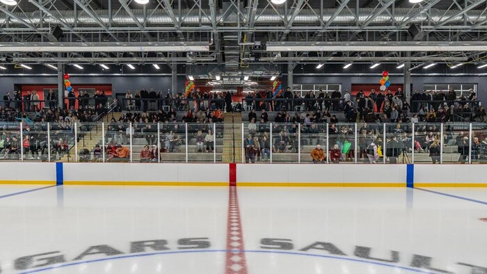 Sault-Sainte-Marie inaugure un nouvel aréna à deux glaces | Radio-Canada