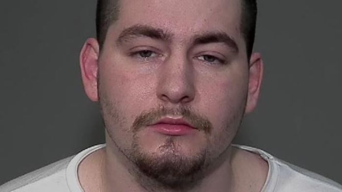 Deux « proches » de Dave Turmel arrêtés à Québec et Lévis | Radio-Canada